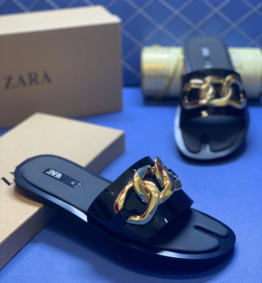Komback | Original Zara Pam Slippers