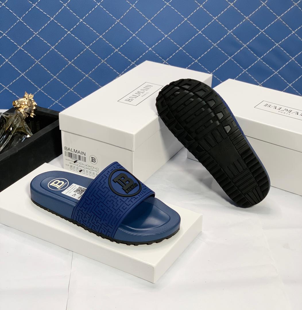 Komback | Balmain Leather Slippers In Lagos